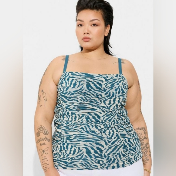 torrid | Tops | New Torrid 6x3w Stretch Mesh Cropped Shirred Camizebra ...